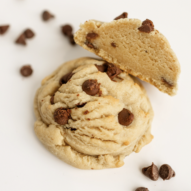 Chocolate Chip Gourmet Cookie – Bakery Lane